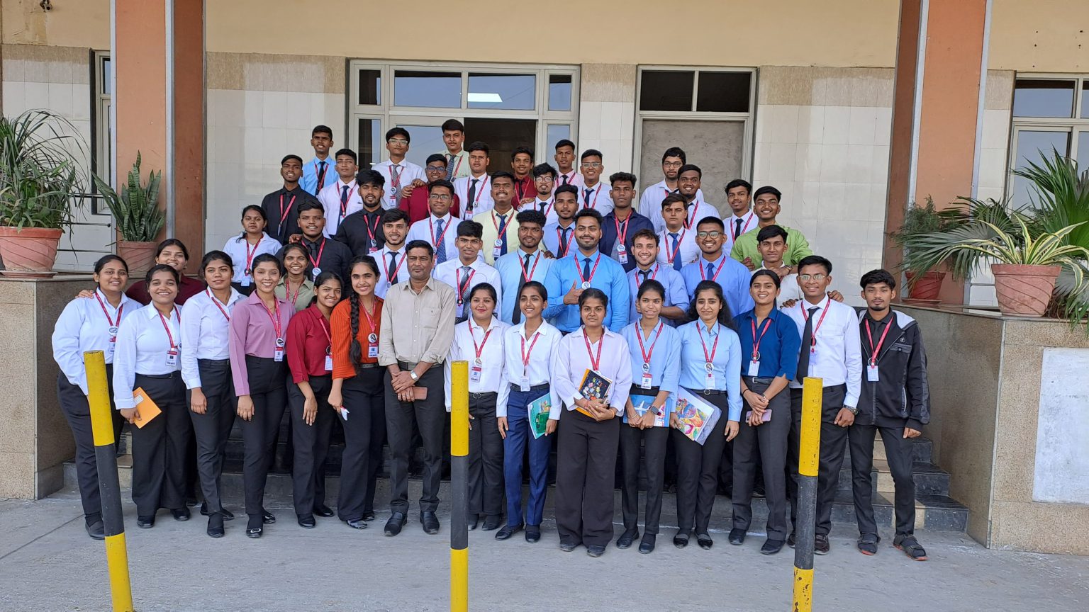 Field visit – Welcome to Chetana's H.S. College of Commerce and ...